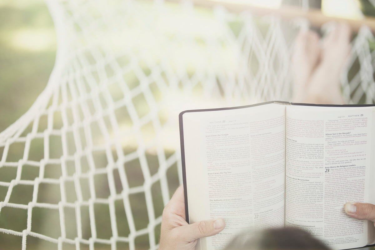 Three Ways to Study and Dig Deeper into the Word - Missy Eversole